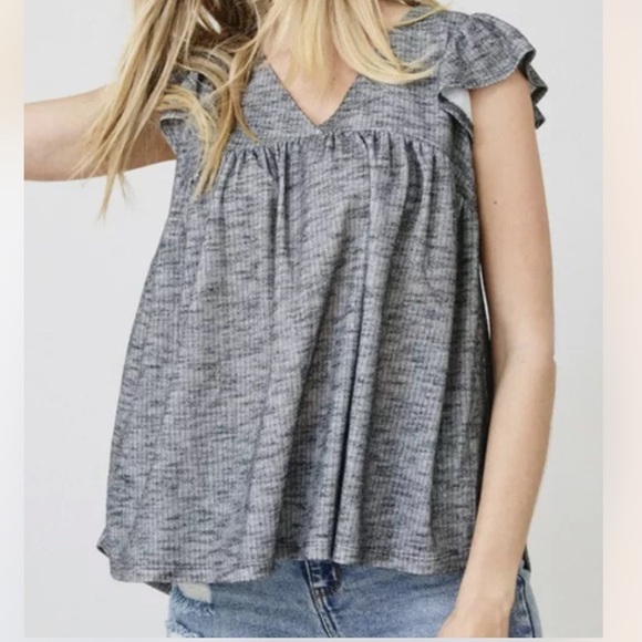 Ces Femme | Tops | New Ces Femme Flutter Sleeve Casual Top Gray M ...